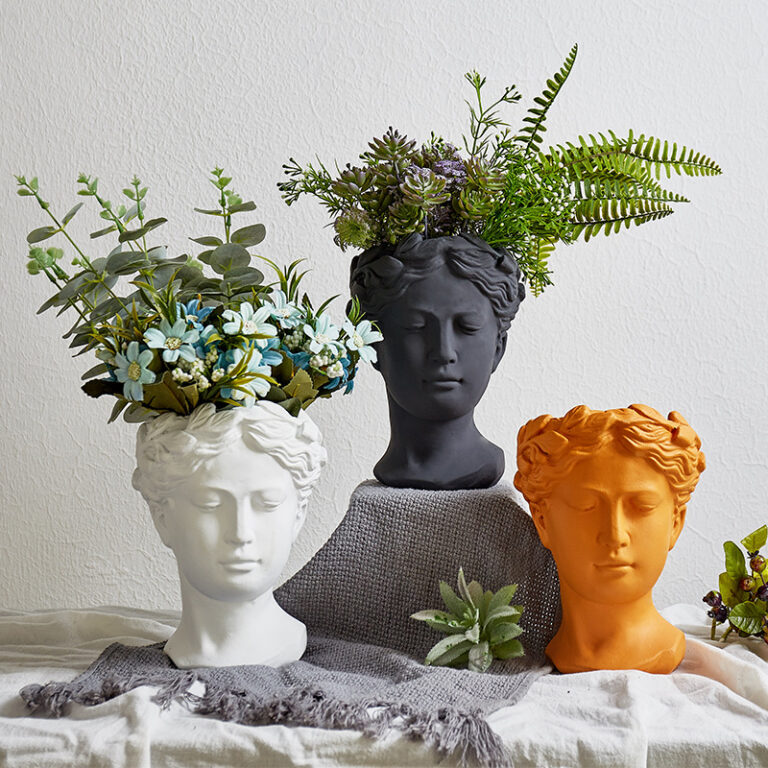 Vase buste femme avec boucle d'oreille - MON JOLI VASE